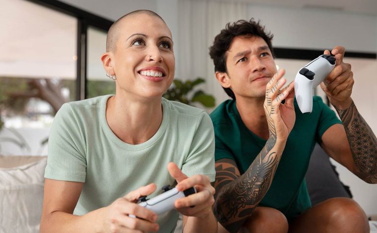 Gaming Names for Couples (Iconic, Funny, Adventurous & Romantic)